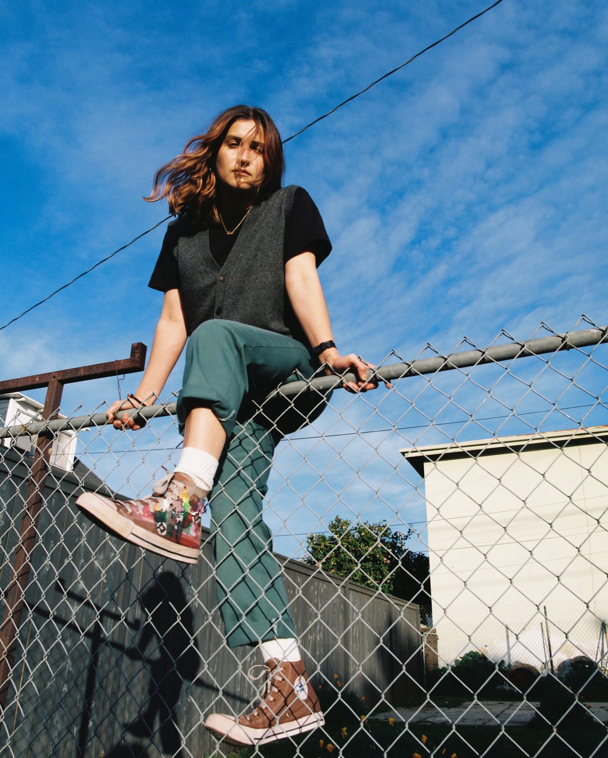 On Friendship: Four Duos Talk Individuality and Shared Bonds - Latina