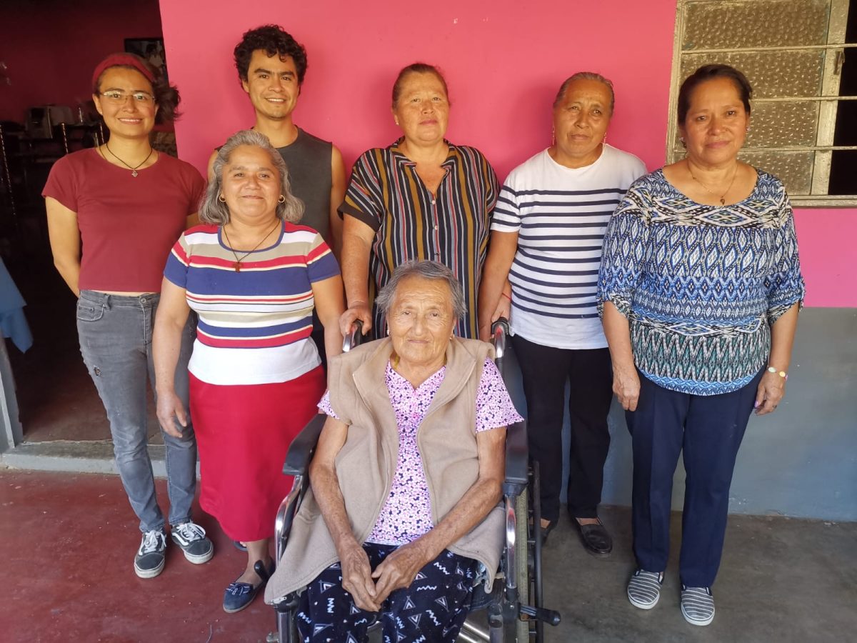 Along a Deadly Journey, These Mexican Women Give Hope to U.S.- Bound ...